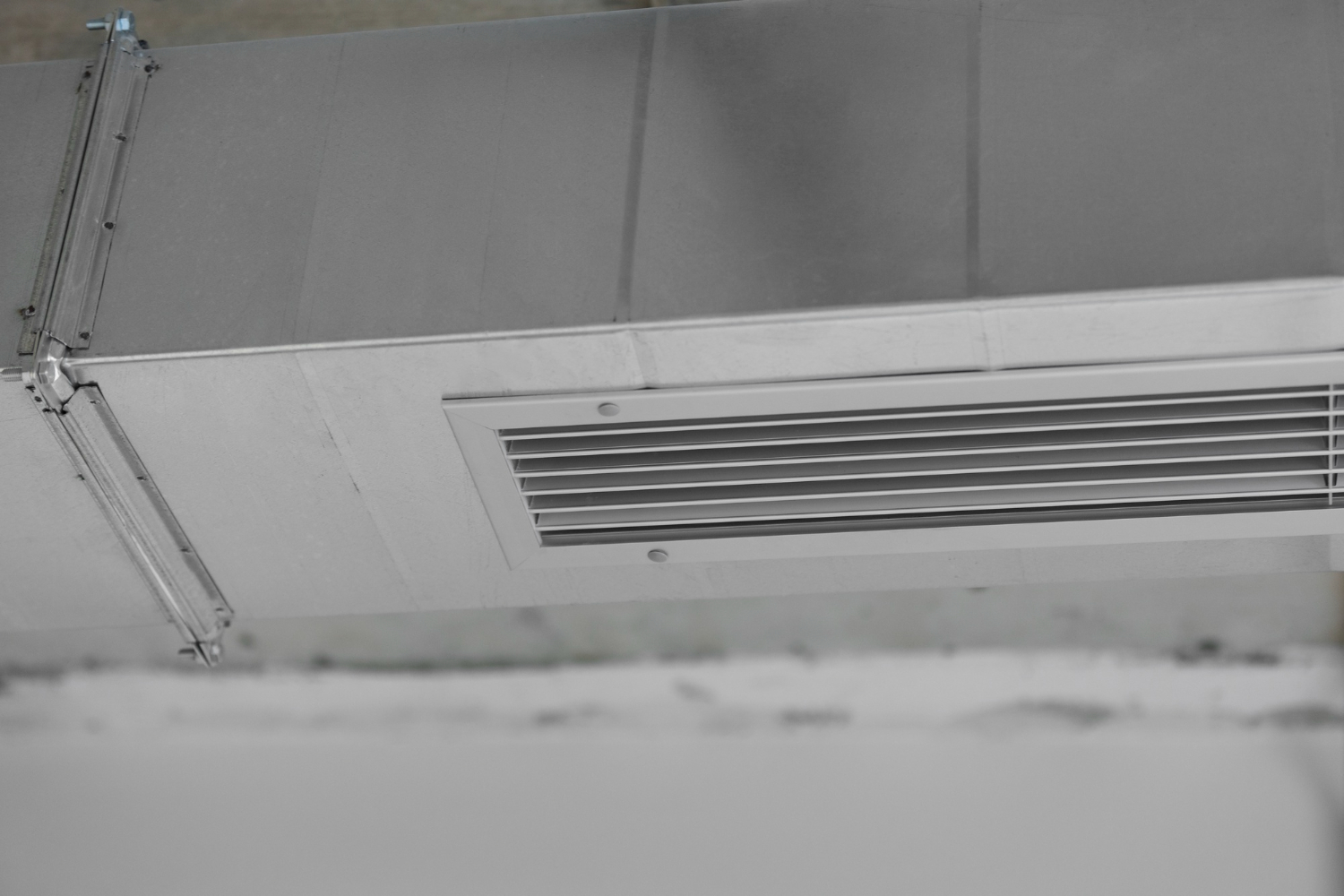How to Fix Air Duct Leaks: A Step-by-Step Guide for Homeowners ...